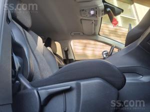 Balts Peugeot 3008 2017 Jelgava, ar dzinēja tilpumu 1.20 L un nobraukumu 0 tūkst. km par 10990 €, foto 15 vietnē AUTOMOTO.COM.LV