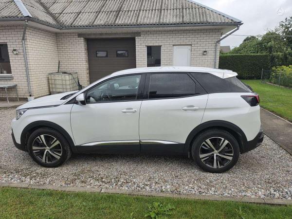 White Peugeot 3008 2017 in Jurbarkas, with an engine capacity of 1.56 L and mileage of 195 thousand km for 12500 €, photo 1 on AUTOMOTO.COM.LV