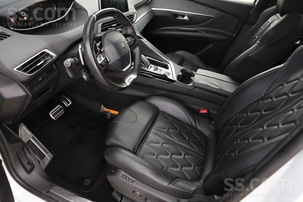 White Peugeot 3008 2017 in Tukums, with an engine capacity of 1.60 L and mileage of 194 thousand km for 13990 €, photo 8 on AUTOMOTO.COM.LV