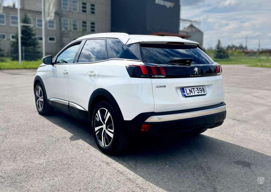 White Peugeot 3008 2017 in Radviliskis, with an engine capacity of 1.56 L and mileage of 248 thousand km for 11500 €, photo 12 on AUTOMOTO.COM.LV