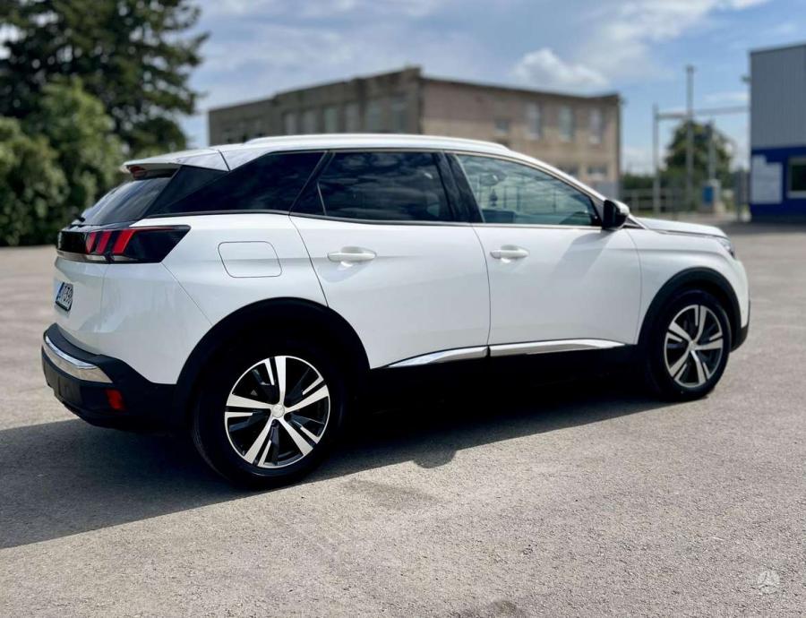 White Peugeot 3008 2017 in Radviliskis, with an engine capacity of 1.56 L and mileage of 248 thousand km for 11500 €, photo 15 on AUTOMOTO.COM.LV