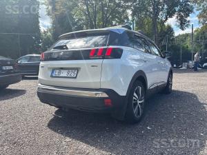 White Peugeot 3008 2017 in Riga, with an engine capacity of 1.20 L and mileage of 0 thousand km for 9300 €, photo 6 on AUTOMOTO.COM.LV