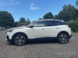 White Peugeot 3008 2017 in Riga, with an engine capacity of 1.20 L and mileage of 0 thousand km for 9300 €, photo 8 on AUTOMOTO.COM.LV