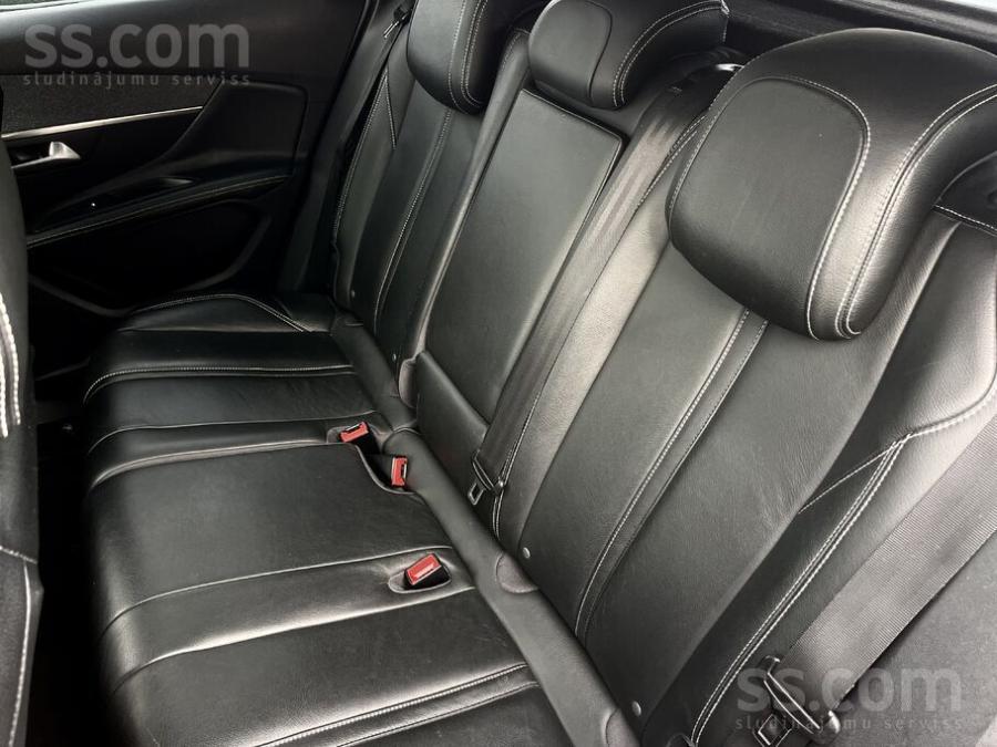 White Peugeot 3008 2017 in Riga, with an engine capacity of 1.20 L and mileage of 260 thousand km for 8500 €, photo 9 on AUTOMOTO.COM.LV