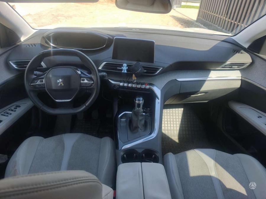 Balts Peugeot 3008 2017 Viļņa, ar dzinēja tilpumu 1.56 L un nobraukumu 248 tūkst. km par 9500 €, foto 13 vietnē AUTOMOTO.COM.LV