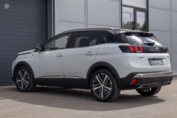 White Peugeot 3008 2017 in Kaunas, with an engine capacity of 2.00 L and mileage of 222 thousand km for 15999 €, photo 9 on AUTOMOTO.COM.LV