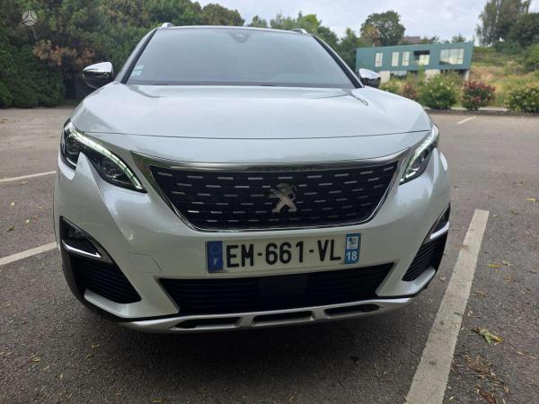White Peugeot 3008 2017 in Taurage, with an engine capacity of 2.00 L and mileage of 187 thousand km for 12900 €, photo 4 on AUTOMOTO.COM.LV