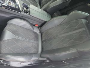 White Peugeot 3008 2017 in Taurage, with an engine capacity of 2.00 L and mileage of 187 thousand km for 12900 €, photo 18 on AUTOMOTO.COM.LV