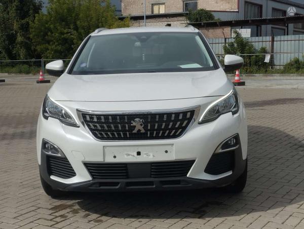 Пежо 3008 2017 в Таураге на AUTOMOTO.COM.LV Белый Пежо 3008 2017 в Таураге, объемом двигателя 1.20 л и пробегом 151 тыс. км за 8300 €, фото 1 на AUTOMOTO.COM.LV