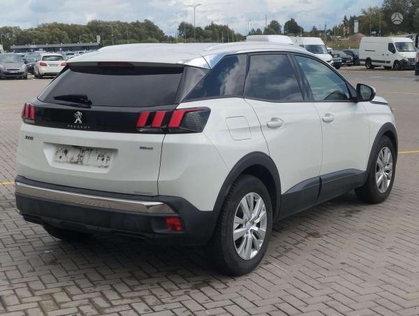Пежо 3008 2017 в Таураге на AUTOMOTO.COM.LV Белый Пежо 3008 2017 в Таураге, объемом двигателя 1.20 л и пробегом 151 тыс. км за 8300 €, фото 5 на AUTOMOTO.COM.LV