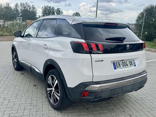 Пежо 3008 2017 в Таураге на AUTOMOTO.COM.LV Белый Пежо 3008 2017 в Таураге, объемом двигателя 1.56 л и пробегом 132 тыс. км за 12900 €, фото 6 на AUTOMOTO.COM.LV