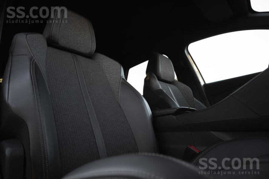 White Peugeot 3008 2018 in Jelgava, with an engine capacity of 1.60 L and mileage of 0 thousand km for 15200 €, photo 15 on AUTOMOTO.COM.LV