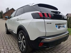 White Peugeot 3008 2018 in Kaunas, with an engine capacity of 2.00 L and mileage of 130 thousand km for 14800 €, photo 6 on AUTOMOTO.COM.LV