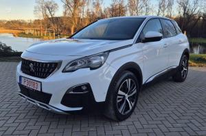 White Peugeot 3008 2018 in Utena, with an engine capacity of 1.60 L and mileage of 240 thousand km for 10250 €, photo 5 on AUTOMOTO.COM.LV