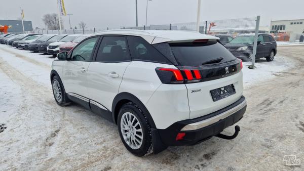White Peugeot 3008 2018 in Marijampole, with an engine capacity of 1.60 L and mileage of 248 thousand km for 12490 €, photo 8 on AUTOMOTO.COM.LV