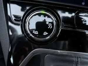 Balts Peugeot 3008 2018 Kauņa, ar dzinēja tilpumu 1.56 L un nobraukumu 193 tūkst. km par 11800 €, foto 28 vietnē AUTOMOTO.COM.LV