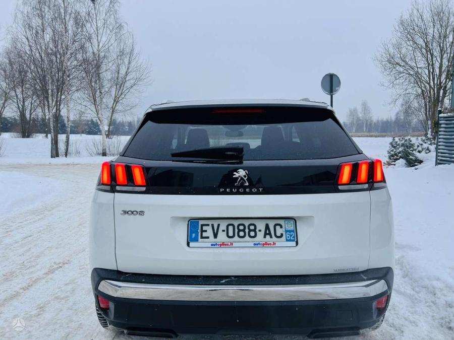 White Peugeot 3008 2018 in Kaunas, with an engine capacity of 1.56 L and mileage of 192 thousand km for 11650 €, photo 14 on AUTOMOTO.COM.LV