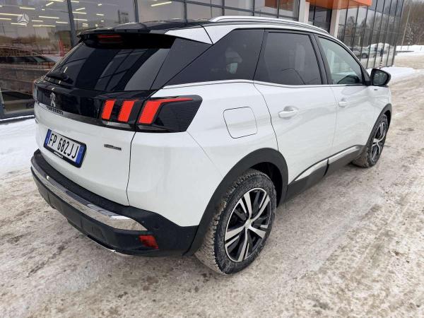 Balts Peugeot 3008 2018 Viļņa, ar dzinēja tilpumu 1.50 L un nobraukumu 119 tūkst. km par 13500 €, foto 4 vietnē AUTOMOTO.COM.LV
