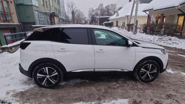 Balts Peugeot 3008 2018 Viļņa, ar dzinēja tilpumu 1.60 L un nobraukumu 38 tūkst. km par 19200 €, foto 5 vietnē AUTOMOTO.COM.LV