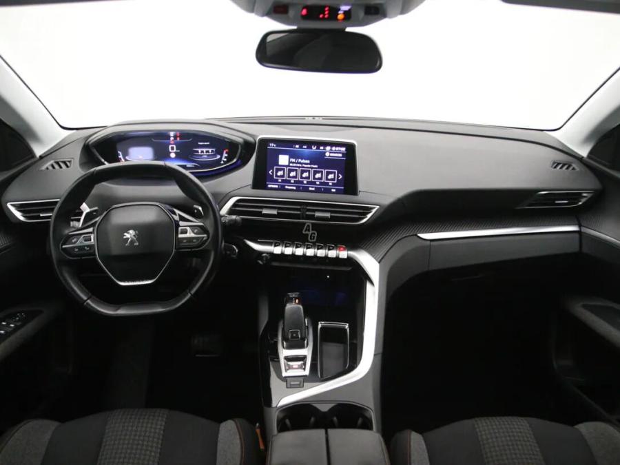 Balts Peugeot 3008 2018 Viļņa, ar dzinēja tilpumu 1.20 L un nobraukumu 173 tūkst. km par 10999 €, foto 3 vietnē AUTOMOTO.COM.LV