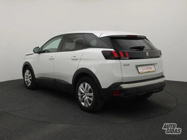 White Peugeot 3008 2018 in Vilnius, with an engine capacity of 1.20 L and mileage of 173 thousand km for 10999 €, photo 7 on AUTOMOTO.COM.LV