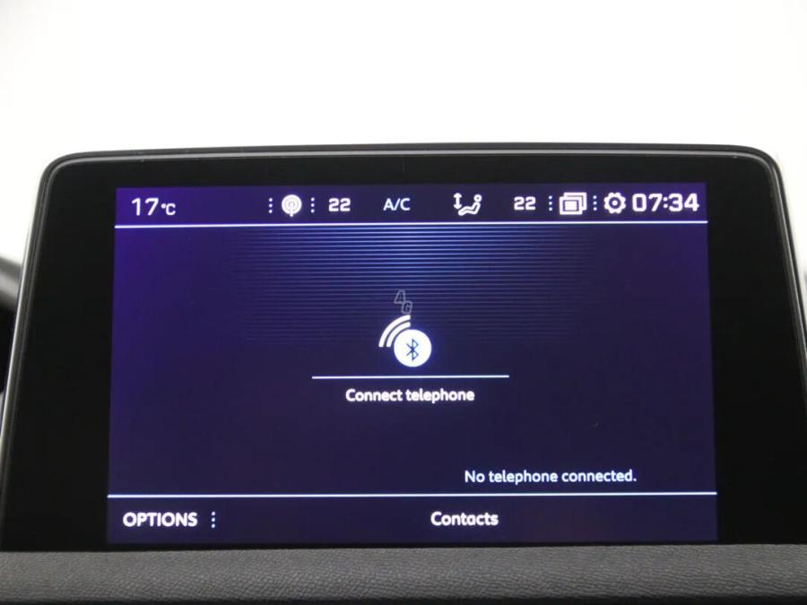 Balts Peugeot 3008 2018 Viļņa, ar dzinēja tilpumu 1.20 L un nobraukumu 173 tūkst. km par 10999 €, foto 24 vietnē AUTOMOTO.COM.LV
