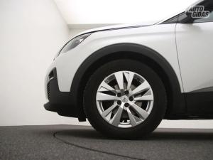 Balts Peugeot 3008 2018 Viļņa, ar dzinēja tilpumu 1.20 L un nobraukumu 173 tūkst. km par 10999 €, foto 28 vietnē AUTOMOTO.COM.LV