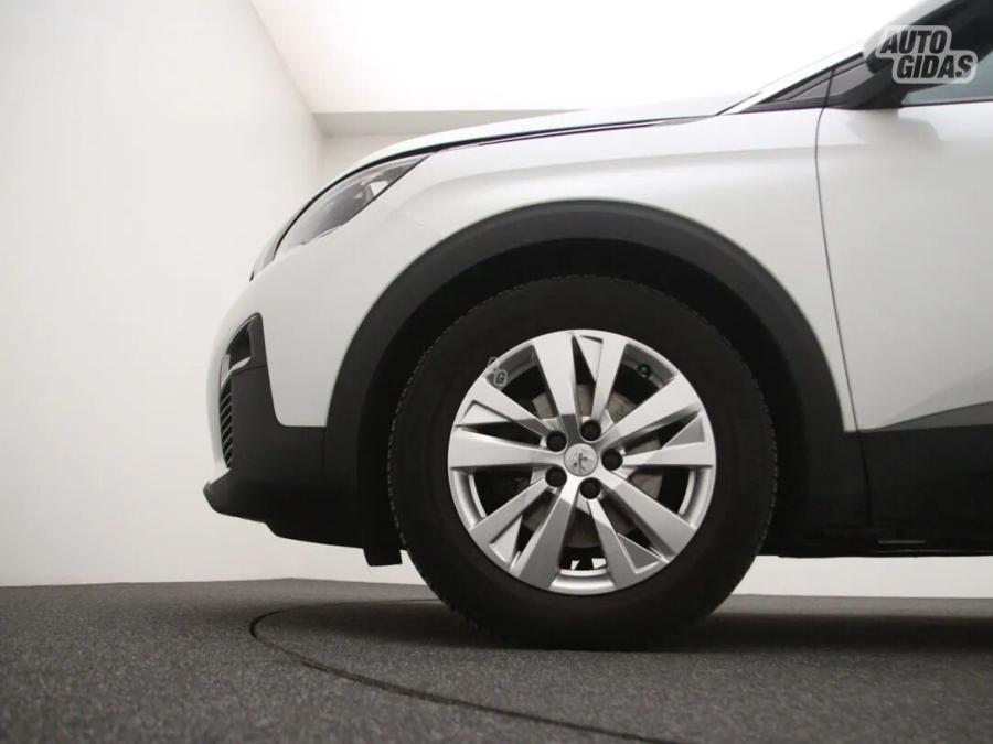 Balts Peugeot 3008 2018 Viļņa, ar dzinēja tilpumu 1.20 L un nobraukumu 173 tūkst. km par 10999 €, foto 28 vietnē AUTOMOTO.COM.LV