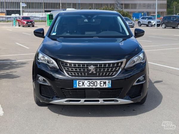 White Peugeot 3008 2018 in Siauliai, with an engine capacity of 1.20 L and mileage of 177 thousand km for 11999 €, photo 2 on AUTOMOTO.COM.LV