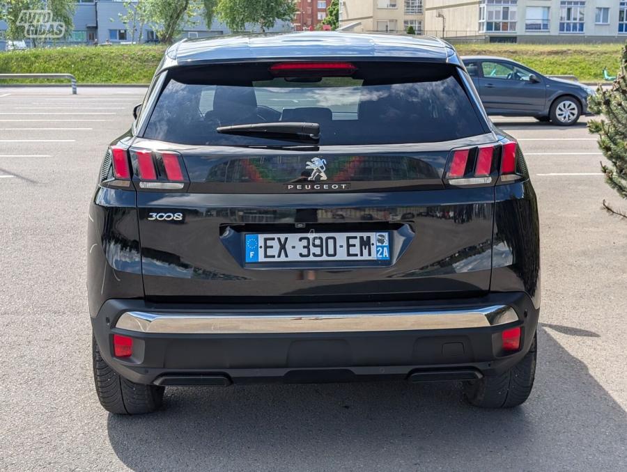 Balts Peugeot 3008 2018 Šauļi, ar dzinēja tilpumu 1.20 L un nobraukumu 177 tūkst. km par 11999 €, foto 7 vietnē AUTOMOTO.COM.LV