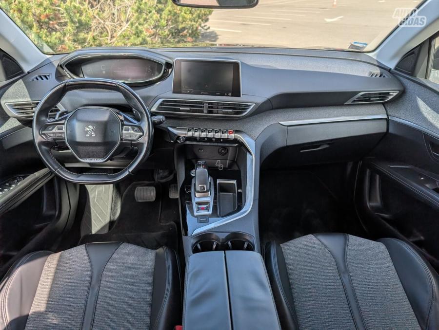 Balts Peugeot 3008 2018 Šauļi, ar dzinēja tilpumu 1.20 L un nobraukumu 177 tūkst. km par 11999 €, foto 12 vietnē AUTOMOTO.COM.LV