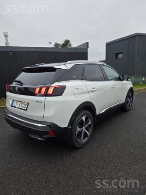White Peugeot 3008 2018 in Riga, with an engine capacity of 1.50 L and mileage of 102 thousand km for 15000 €, photo 3 on AUTOMOTO.COM.LV