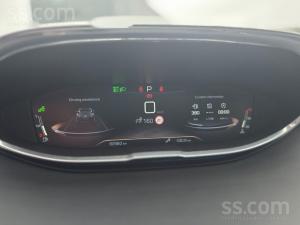 White Peugeot 3008 2018 in Riga, with an engine capacity of 1.50 L and mileage of 102 thousand km for 15000 €, photo 10 on AUTOMOTO.COM.LV