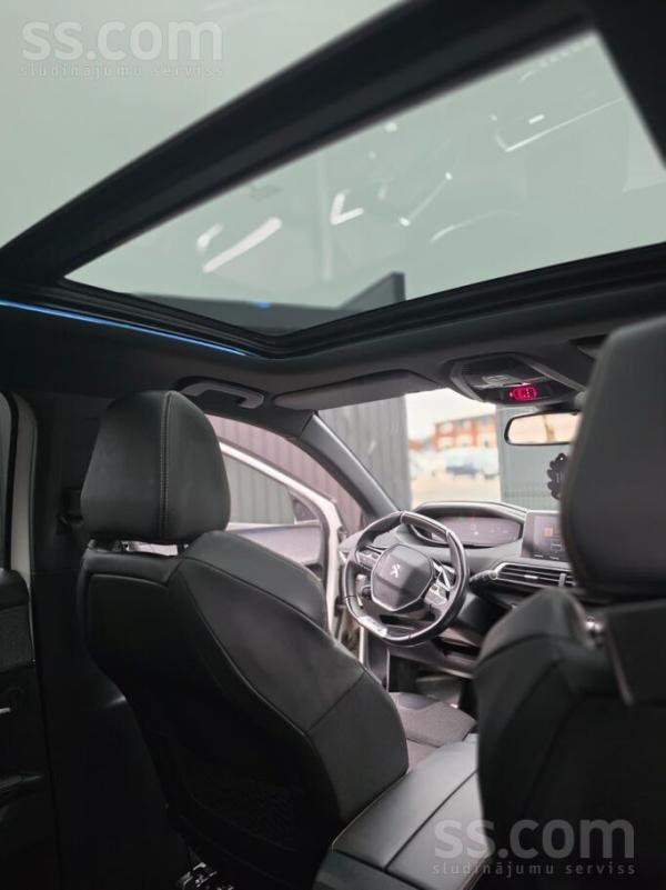 Белый Пежо 3008 2018 в Рига, объемом двигателя 1.50 л и пробегом 102 тыс. км за 15000 €, фото 10 на AUTOMOTO.COM.LV