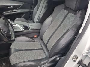 Balts Peugeot 3008 2018 Kauņa, ar dzinēja tilpumu 1.50 L un nobraukumu 267 tūkst. km par 6999 €, foto 6 vietnē AUTOMOTO.COM.LV