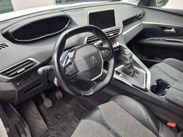 White Peugeot 3008 2018 in Kaunas, with an engine capacity of 1.50 L and mileage of 267 thousand km for 6999 €, photo 8 on AUTOMOTO.COM.LV