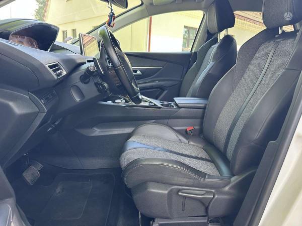White Peugeot 3008 2018 in Kaunas, with an engine capacity of 1.20 L and mileage of 170 thousand km for 10900 €, photo 6 on AUTOMOTO.COM.LV