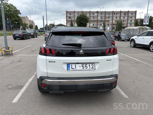 White Peugeot 3008 2018 in Riga, with an engine capacity of 2.00 L and mileage of 150 thousand km for 14900 €, photo 4 on AUTOMOTO.COM.LV