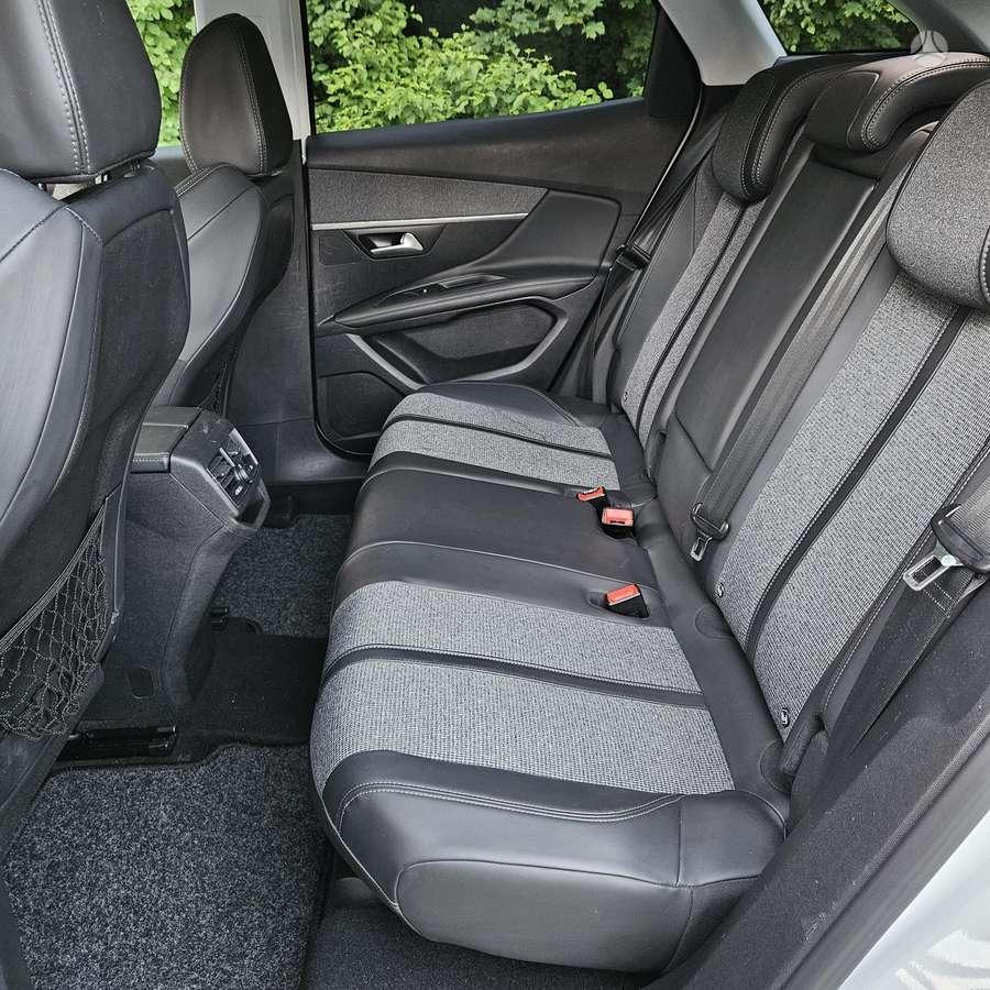 Balts Peugeot 3008 2018 Kauņa, ar dzinēja tilpumu 1.60 L un nobraukumu 246 tūkst. km par 13000 €, foto 13 vietnē AUTOMOTO.COM.LV