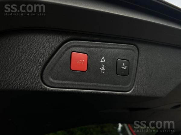 Белый Пежо 3008 2018 в Елгава, объемом двигателя 1.20 л и пробегом 157 тыс. км за 11900 €, фото 8 на AUTOMOTO.COM.LV