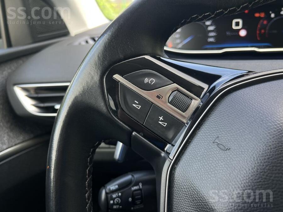 Белый Пежо 3008 2018 в Елгава, объемом двигателя 1.20 л и пробегом 157 тыс. км за 11900 €, фото 20 на AUTOMOTO.COM.LV