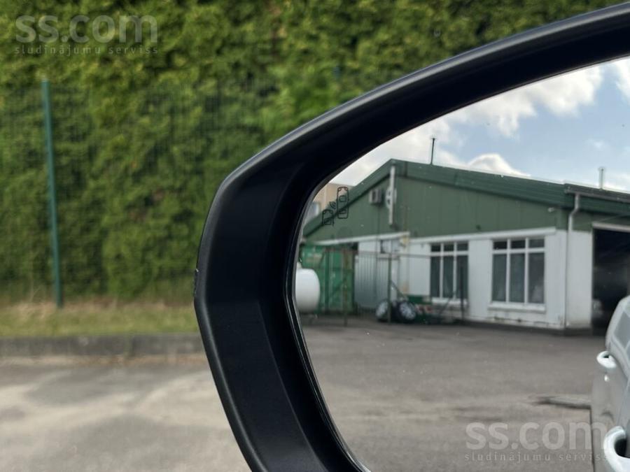 Белый Пежо 3008 2018 в Елгава, объемом двигателя 1.20 л и пробегом 157 тыс. км за 11900 €, фото 25 на AUTOMOTO.COM.LV