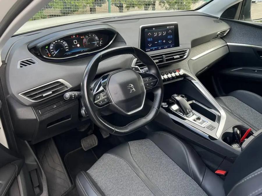Balts Peugeot 3008 2018 Jelgava, ar dzinēja tilpumu 1.20 L un nobraukumu 157 tūkst. km par 11990 €, foto 10 vietnē AUTOMOTO.COM.LV