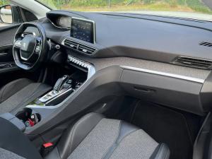 Balts Peugeot 3008 2018 Jelgava, ar dzinēja tilpumu 1.20 L un nobraukumu 157 tūkst. km par 11990 €, foto 13 vietnē AUTOMOTO.COM.LV