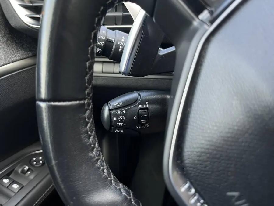 Balts Peugeot 3008 2018 Jelgava, ar dzinēja tilpumu 1.20 L un nobraukumu 157 tūkst. km par 11990 €, foto 19 vietnē AUTOMOTO.COM.LV
