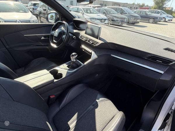 Balts Peugeot 3008 2018 Tauragė, ar dzinēja tilpumu 1.20 L un nobraukumu 87 tūkst. km par 9000 €, foto 10 vietnē AUTOMOTO.COM.LV