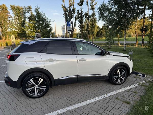 Balts Peugeot 3008 2018 Kauņa, ar dzinēja tilpumu 1.50 L un nobraukumu 171 tūkst. km par 11900 €, foto 5 vietnē AUTOMOTO.COM.LV