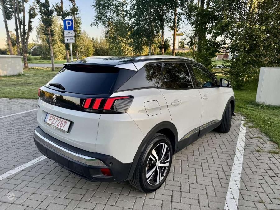 White Peugeot 3008 2018 in Kaunas, with an engine capacity of 1.50 L and mileage of 171 thousand km for 11900 €, photo 7 on AUTOMOTO.COM.LV