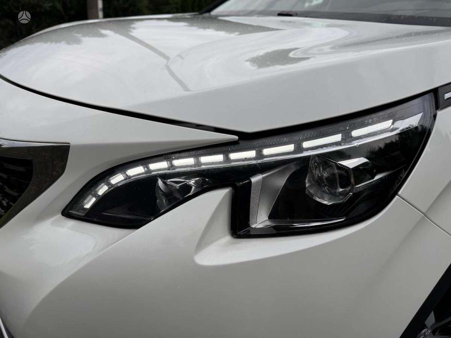White Peugeot 3008 2018 in Kaunas, with an engine capacity of 1.50 L and mileage of 171 thousand km for 11900 €, photo 20 on AUTOMOTO.COM.LV