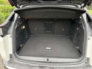 White Peugeot 3008 2018 in Kaunas, with an engine capacity of 1.50 L and mileage of 171 thousand km for 11900 €, photo 31 on AUTOMOTO.COM.LV